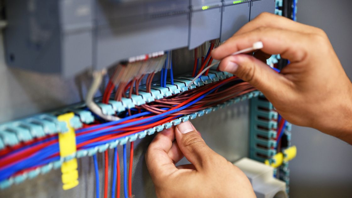 Expert Guide to Electrical Safety: Best Practices, Wire management ...